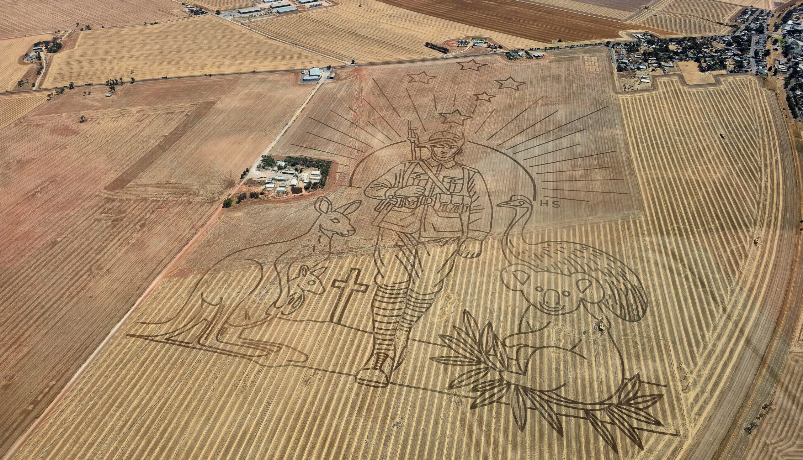 Paddock art marks Australia Day and honours ANZACs